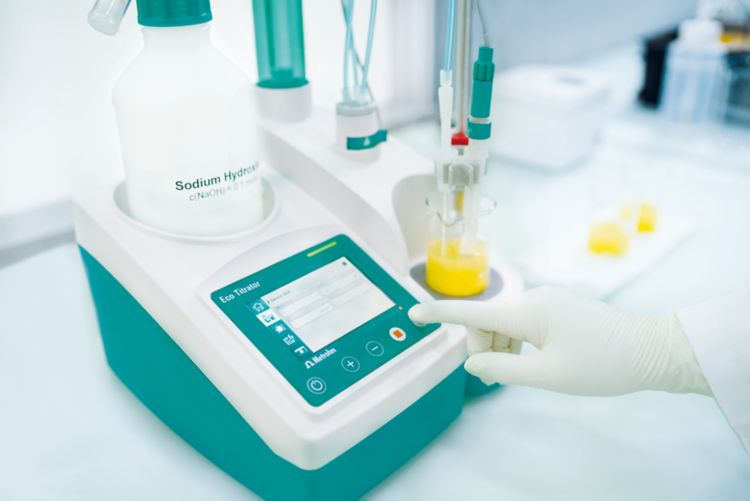 Eco Titrator: entry-level potentiometric titrator | Metrohm