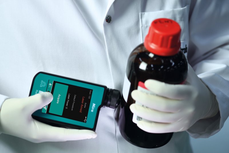 Transition RMID Operations Between Handheld Raman Devices | Metrohm