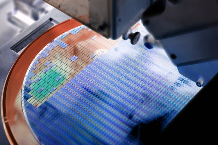 Online monitoring of hydrogen peroxide during the CMP process | Metrohm