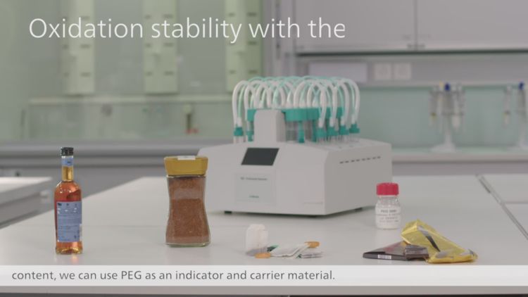 Oxidation stability measurement in solids and aqueous liquids with low ...