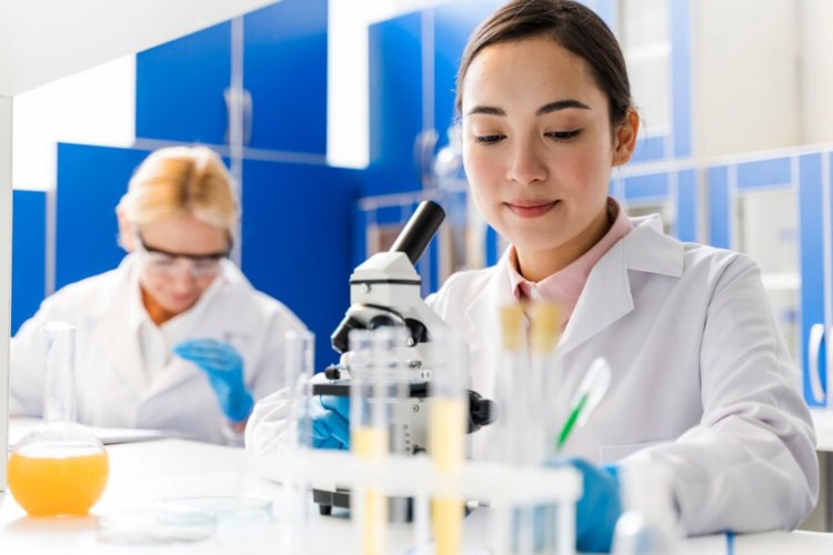 Ion Chromatography's Standards and Chemicals | Metrohm